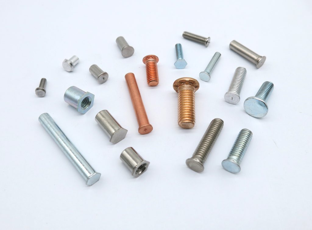 Learn about the indispensable types of hardware fasteners - Aotuo Precision